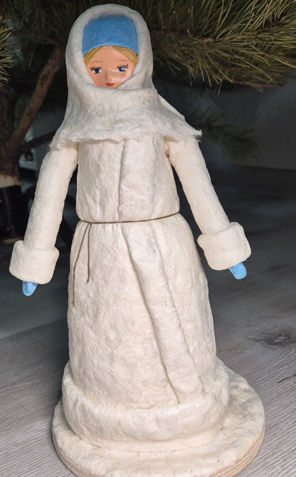 Снегурочка большая из льняной ваты
