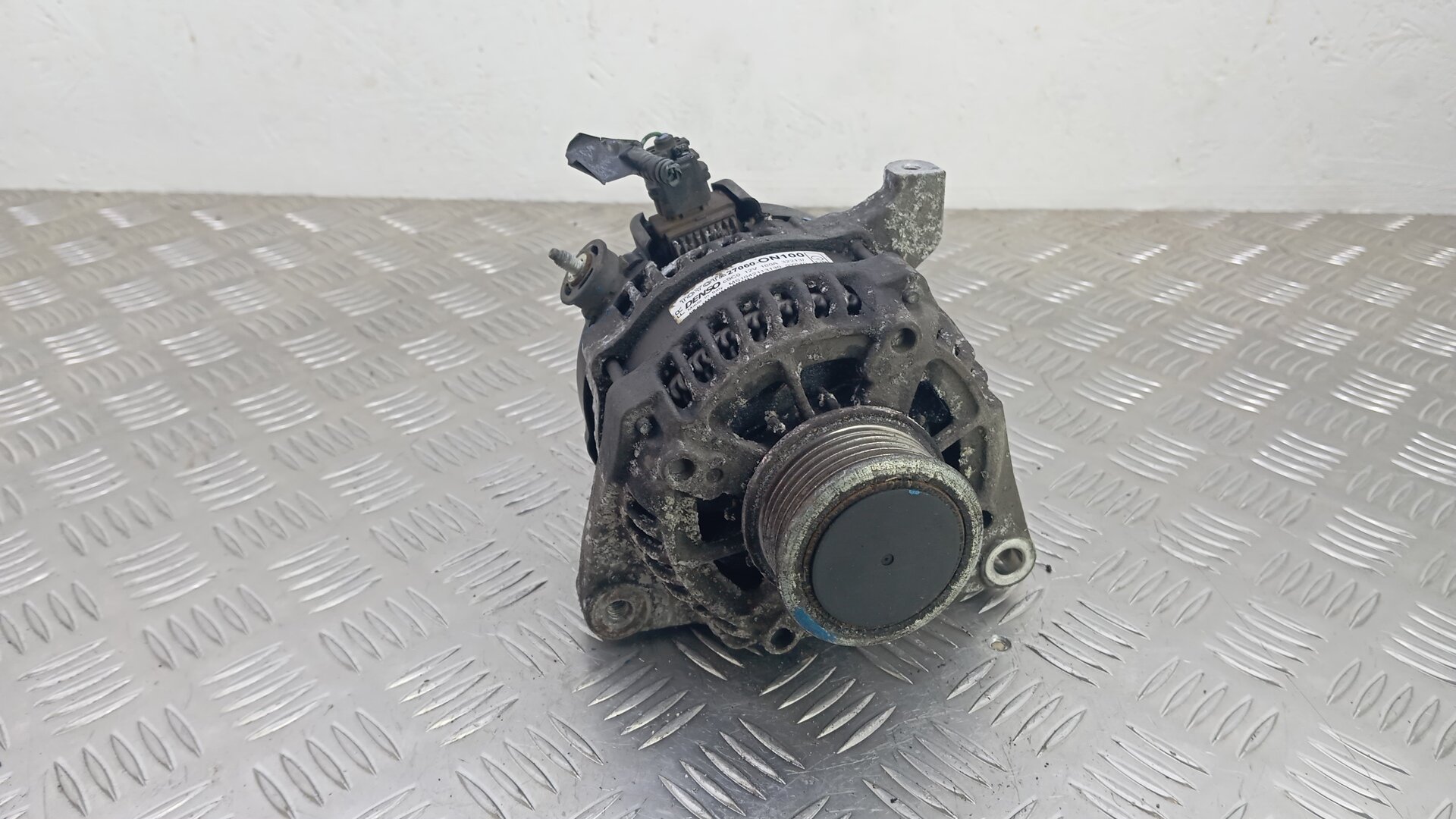 Генератор дизельный TOYOTA AURIS E180, Номер 27060-0N100, 270600N100