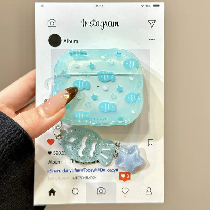 Чехол на airpods 4, для наушников айрподс 4, Мультяшная синяя рыбка с подвеской