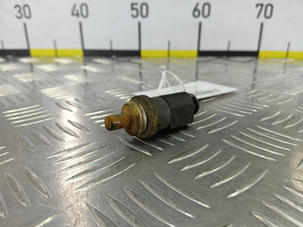 Датчик температуры Б/У для Volkswagen Caddy III (2004—2010) 06A919501A