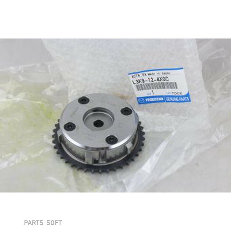 MAZDA L3K9-12-4X0C Шестерня впускного распредвала