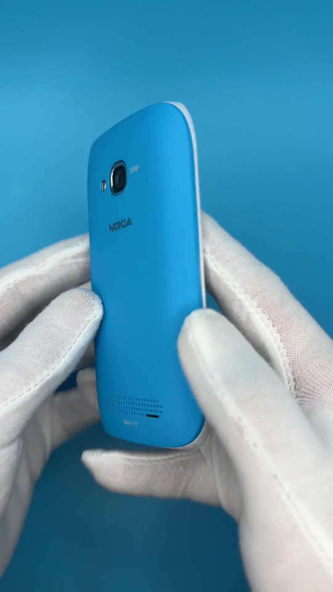 Смартфон Nokia Lumia 710 — фото 1