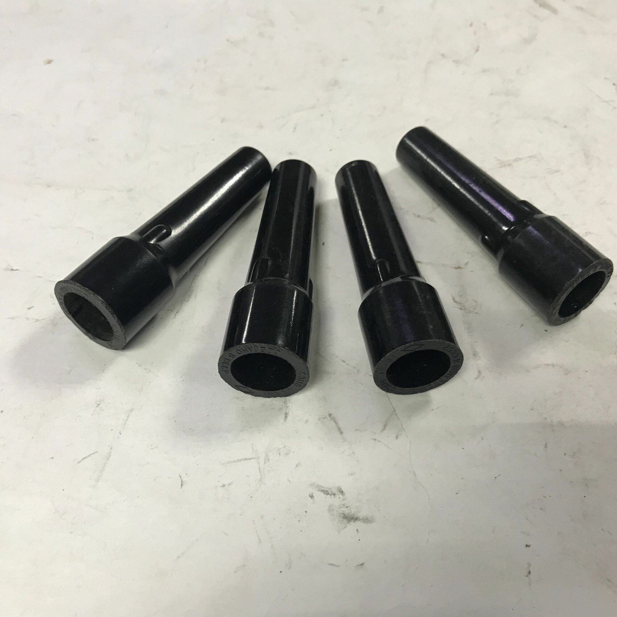 Наконечник свечи для а/м ГАЗ 24, 53, 3307, ЗИЛ 130, ЗМЗ 402 (4штуки) Арт- ENC103