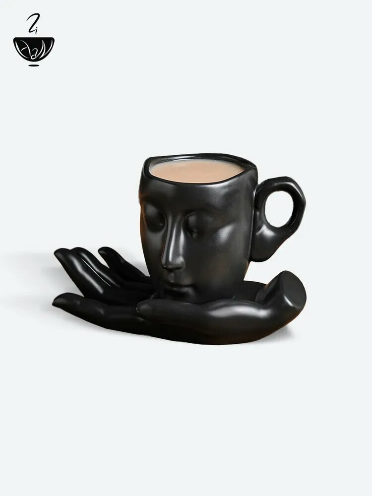 Чашка и блюдце "Корова", керамические, 260мл, чёрные, для СВЧ, с подстаканником