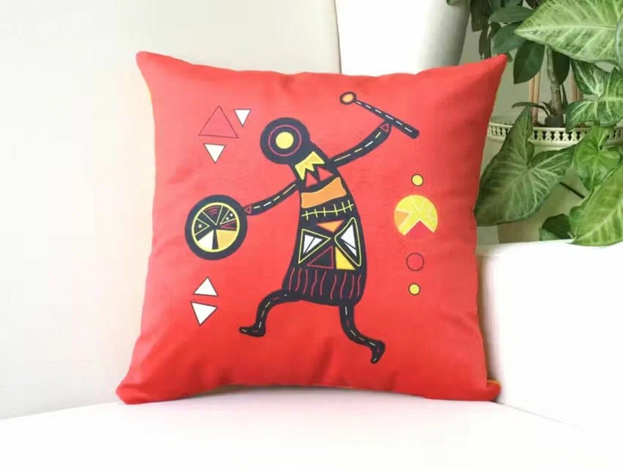 Подушка Декоративная Африка Танец с бубном 40х40 велюр