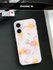 Чехол на Apple iPhone 16 / Айфон 16 с принтом "Розовые ромашки"
