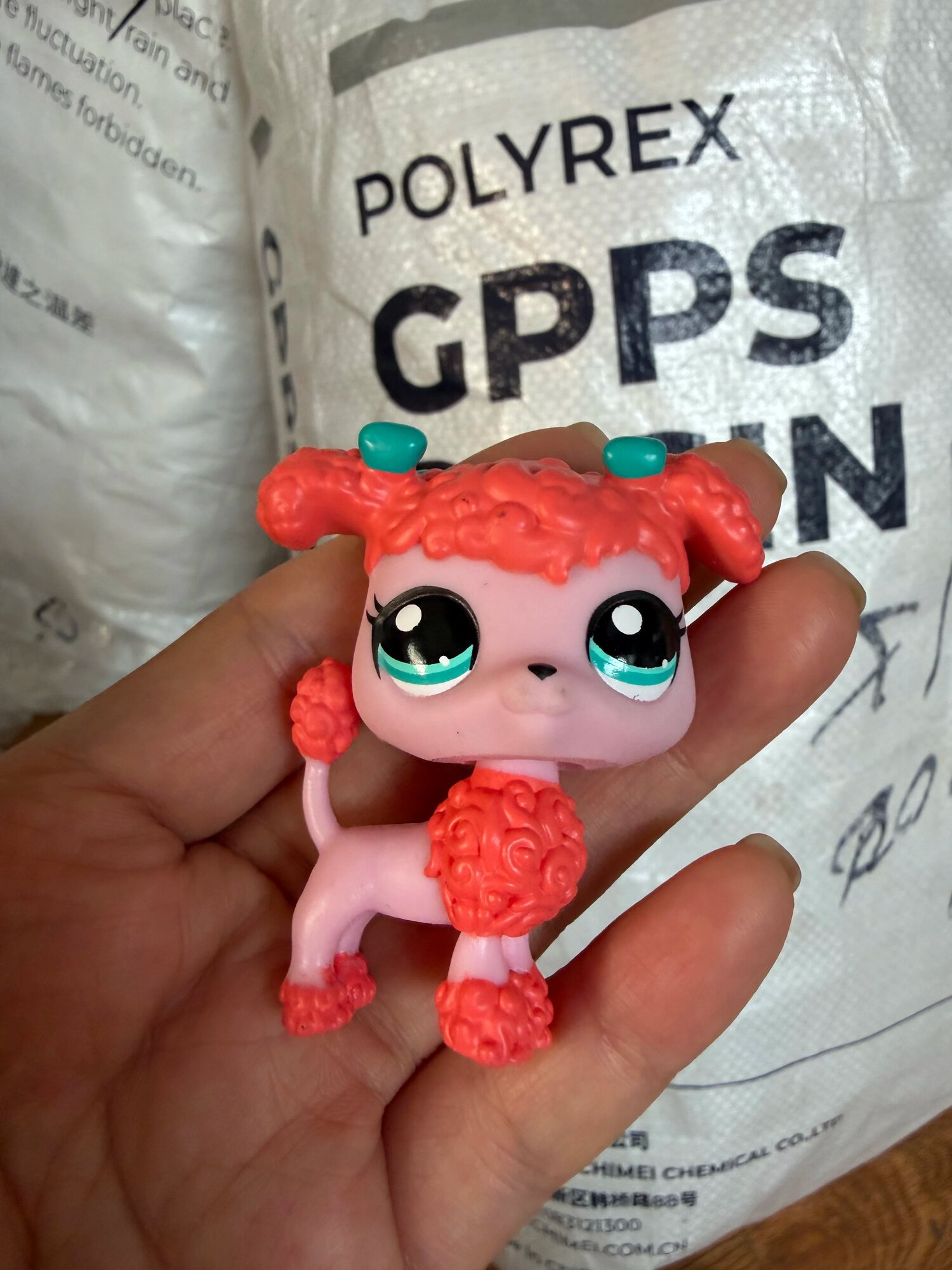 Фигурка LPS Poodle, розовый, синий
