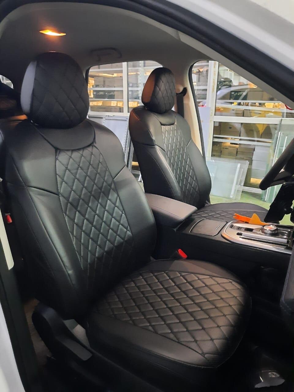 Комплект чехлов ELITE для Haval Jolion I с 20 г. Экокожа, ромб, черный, черная строчка.