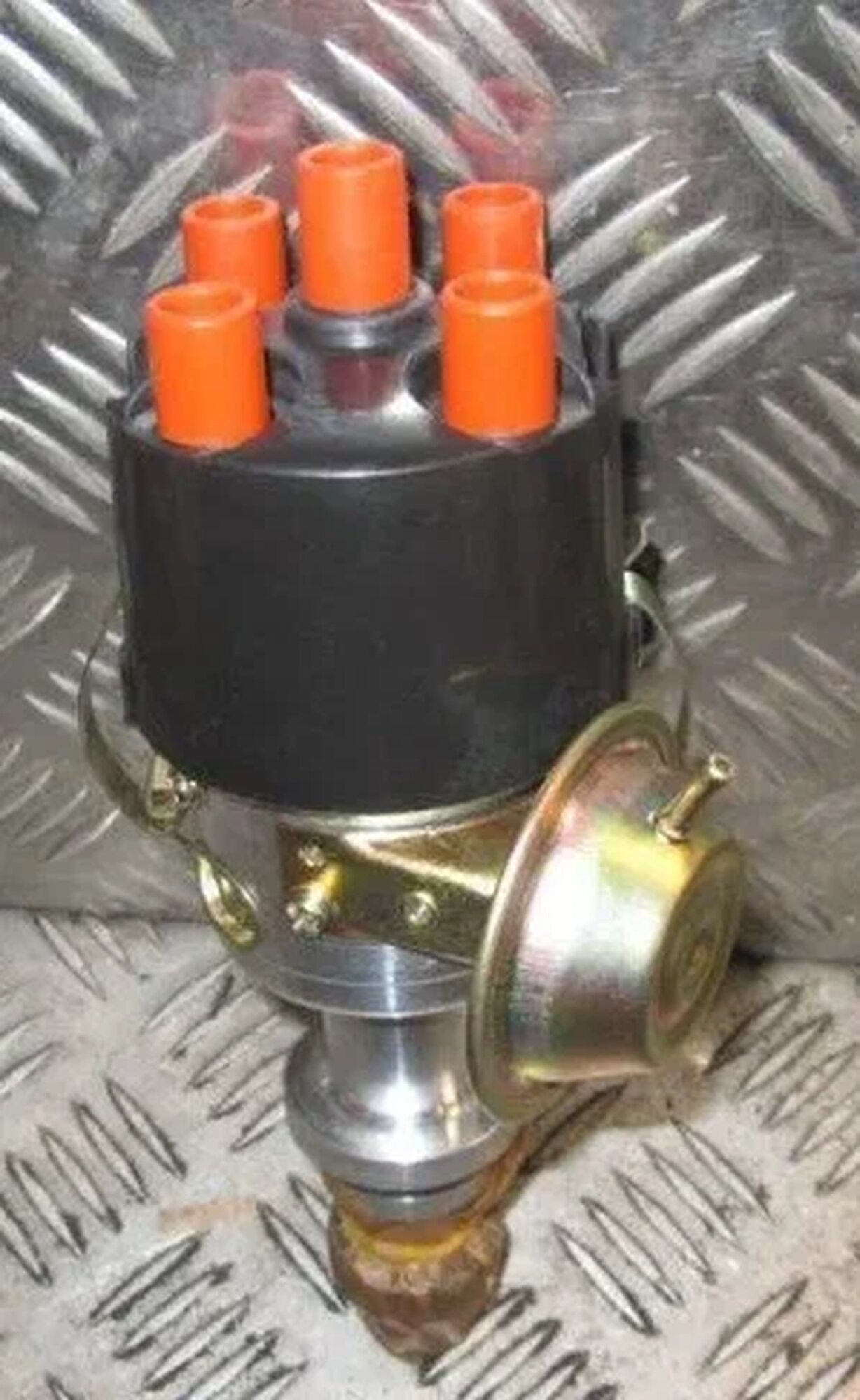 Распределитель зажигания Dominant 026905237AV, для Audi 100/200 и Volkswagen Golf, с вакуумным насосом