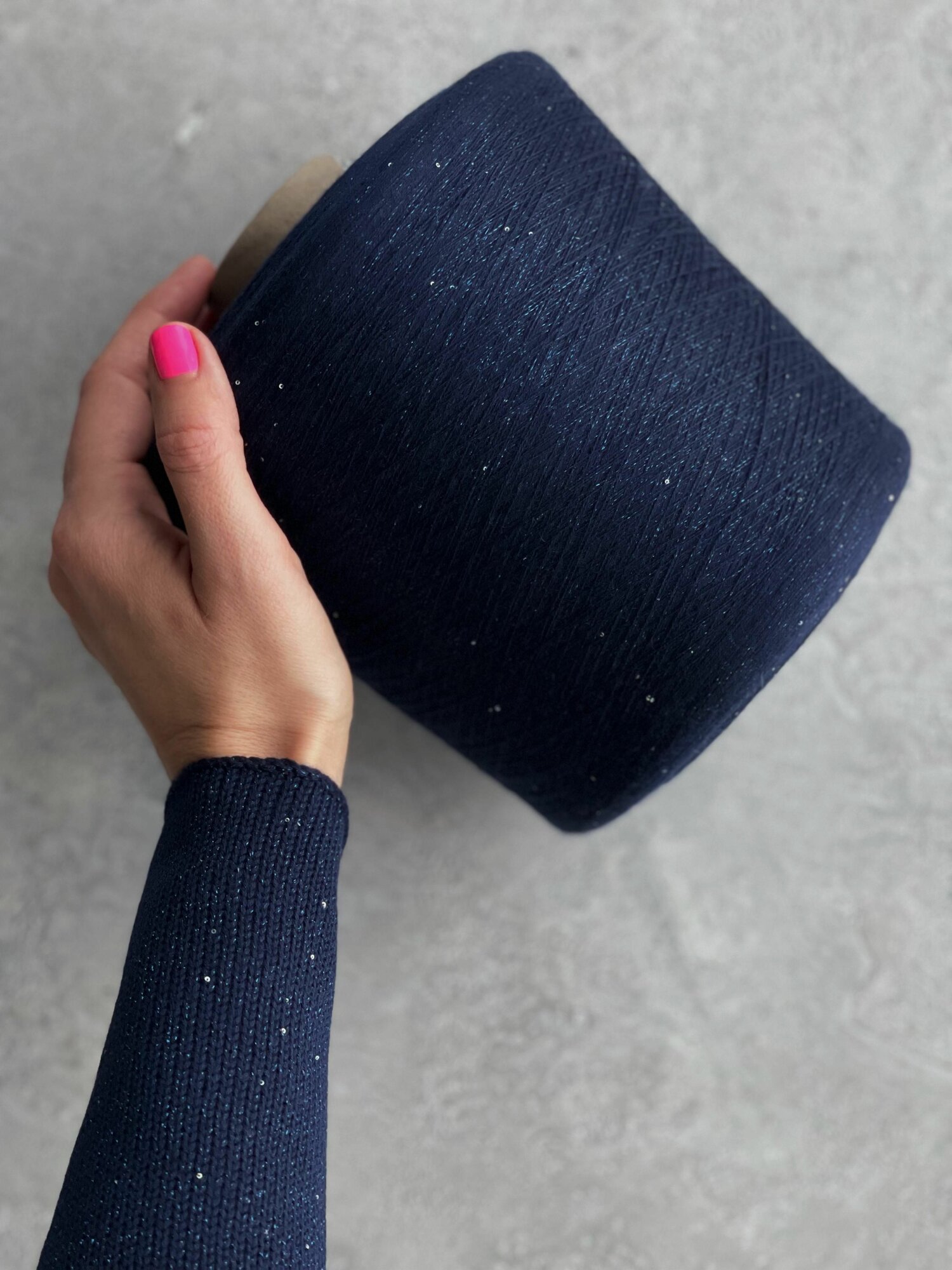 Итальянская пряжа для вязания с пайетками, 100% меринос, цвет синий , 100г-2600м