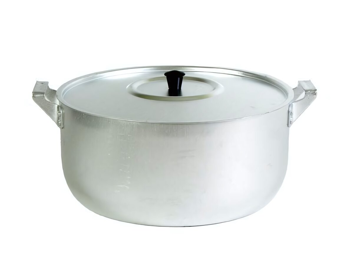 Кастрюля алюминиевая 6л, низкая, 26см, Россия, с металлической крышкой, прочная и надежная