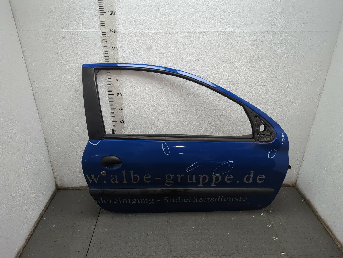 Дверь боковая (легковая) правая передняя Peugeot 206 Б/У