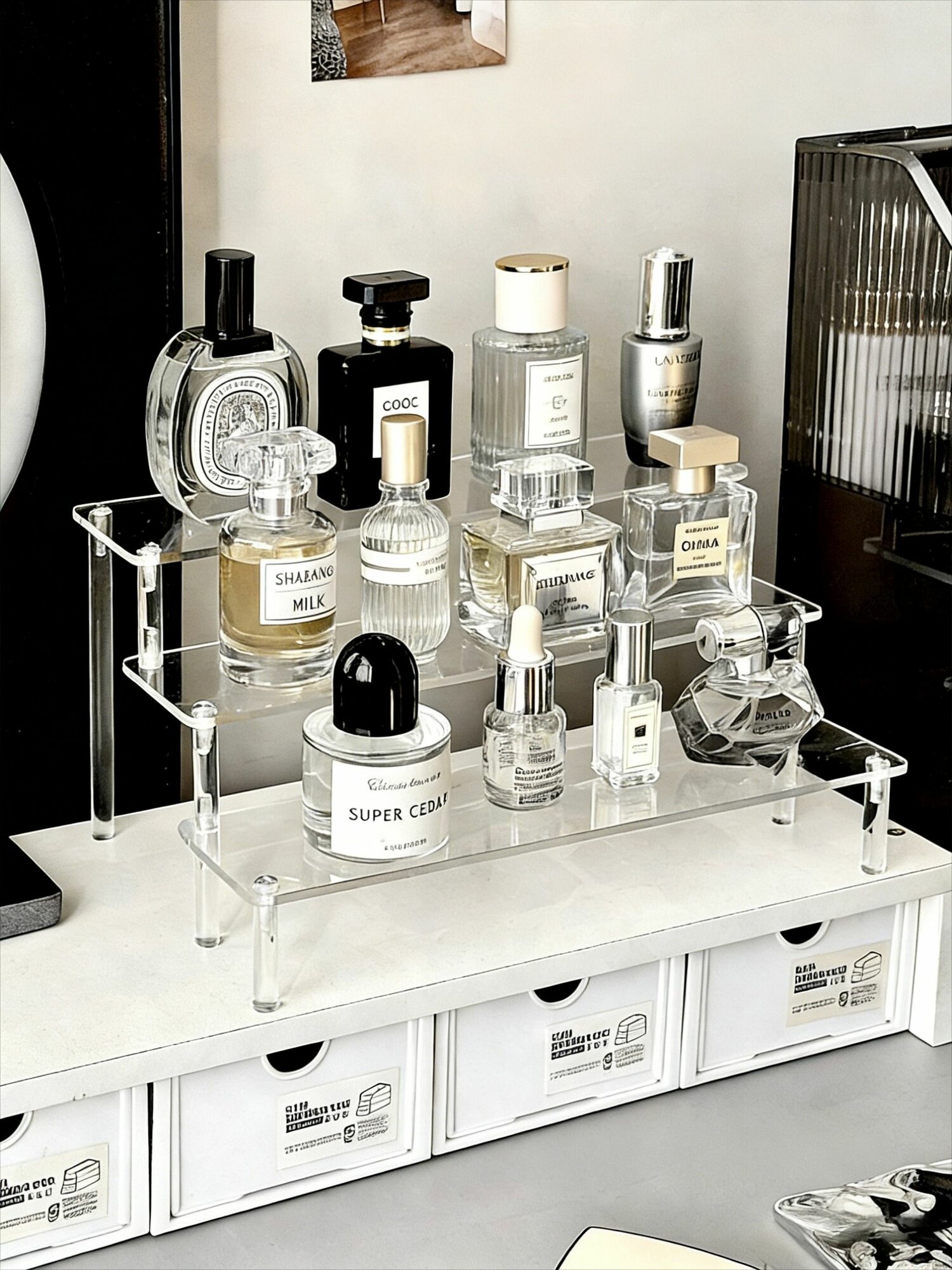 Органайзер для духов и косметики, прозрачный, 3 яруса