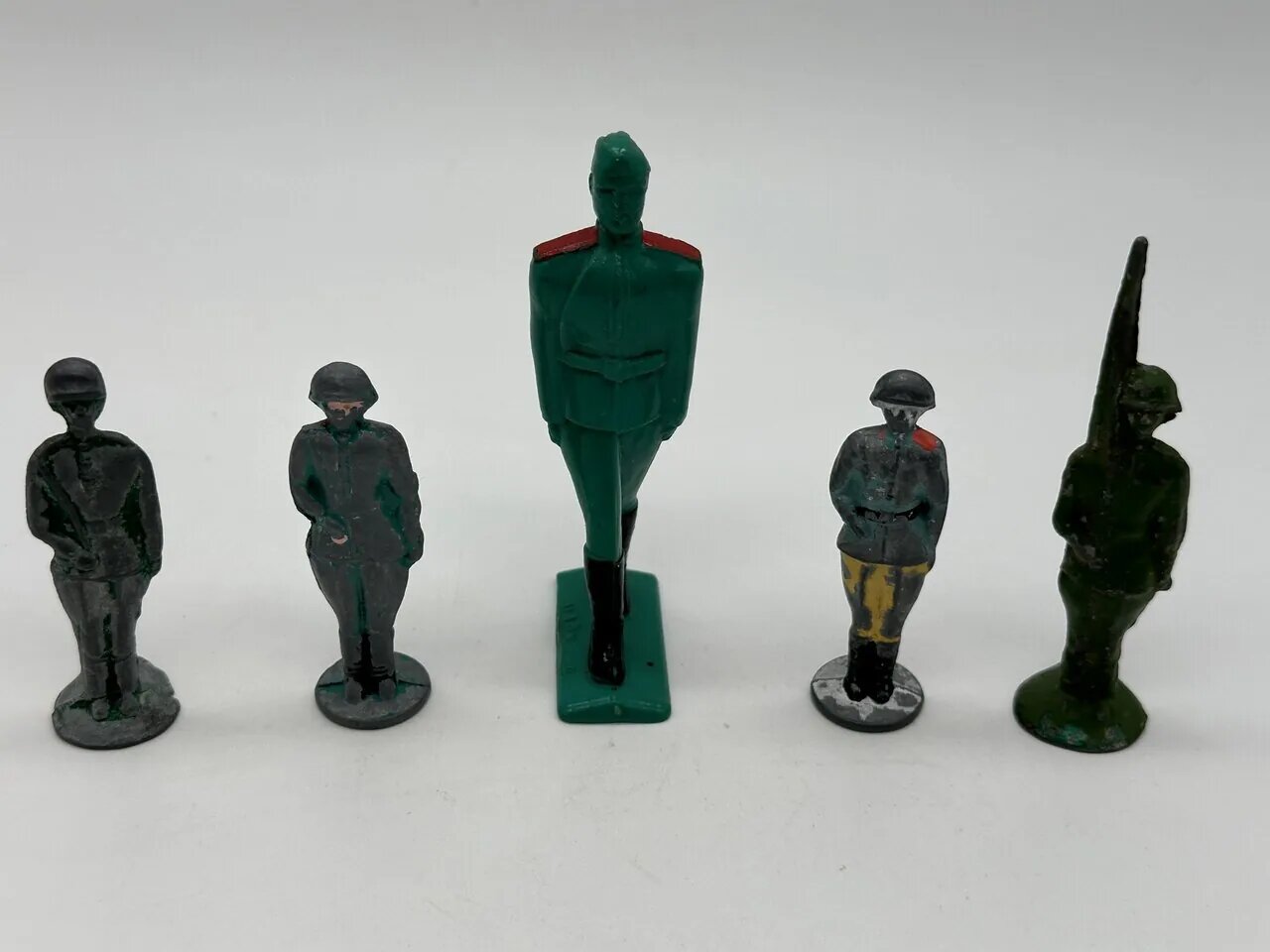 НАбор солдатиков коллекционных ссср 60 годы одним лотом герои второй мировой