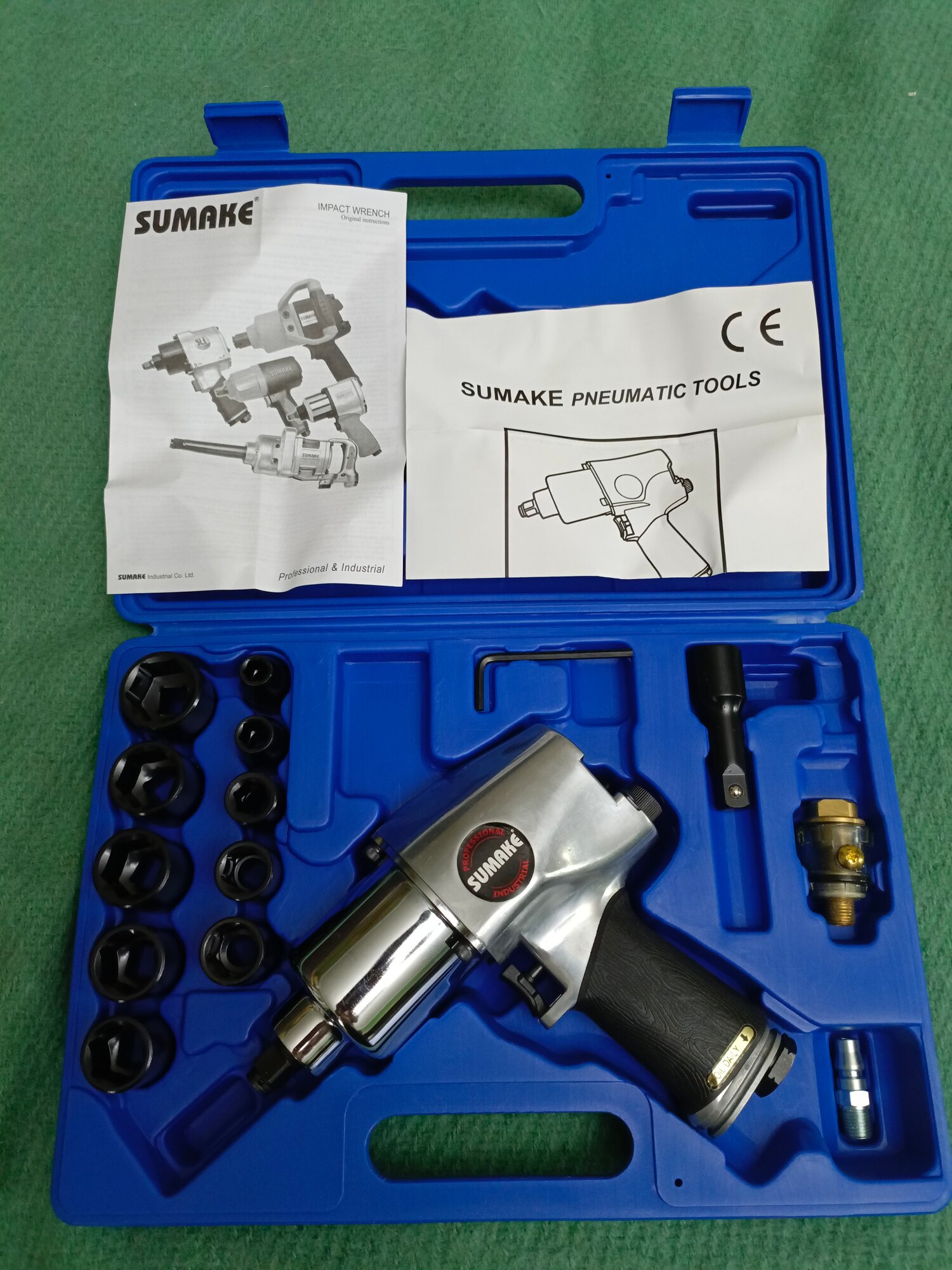 Набор 1/2"Гайковерт усиленный (948Нм) с Головками в кейсе SUMAKE ST-5548К