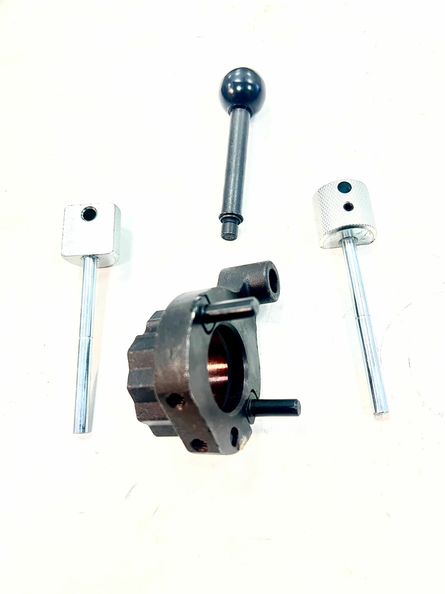 Фиксатор коленвала VAG 1.6 1.8. 2.0 T10490 VR50059A