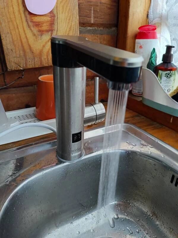 Электрический водонагреватель Aceline AquaTap IWH-3.3, вертикальный, механический