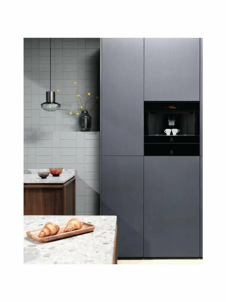 Кофемашина Electrolux EBC85H