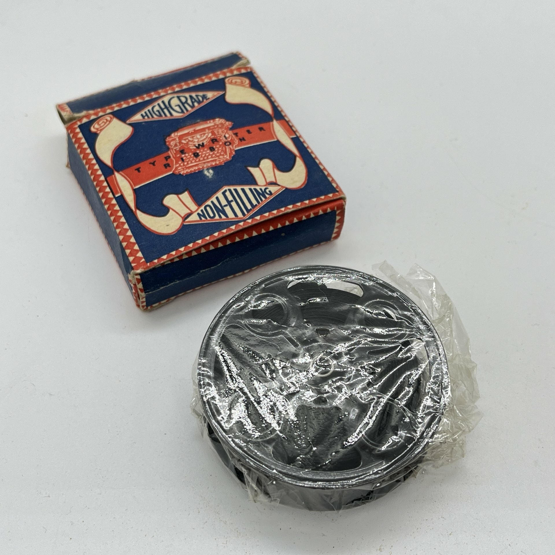 Лента для печатной машинки Franklin Ribbon & Carbon Co. в оригинальной упаковке, пластик