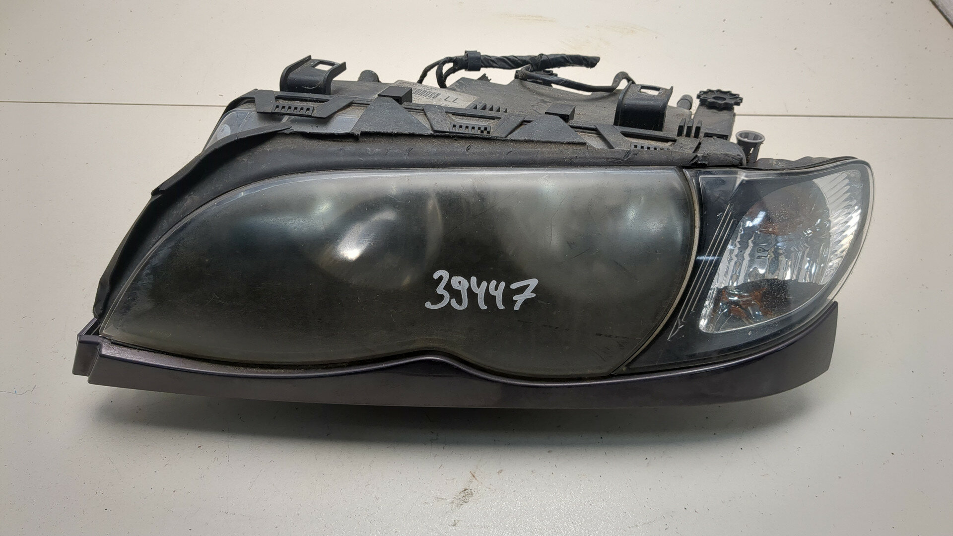 Фара (передняя) левая BMW 3 E46 Б/У