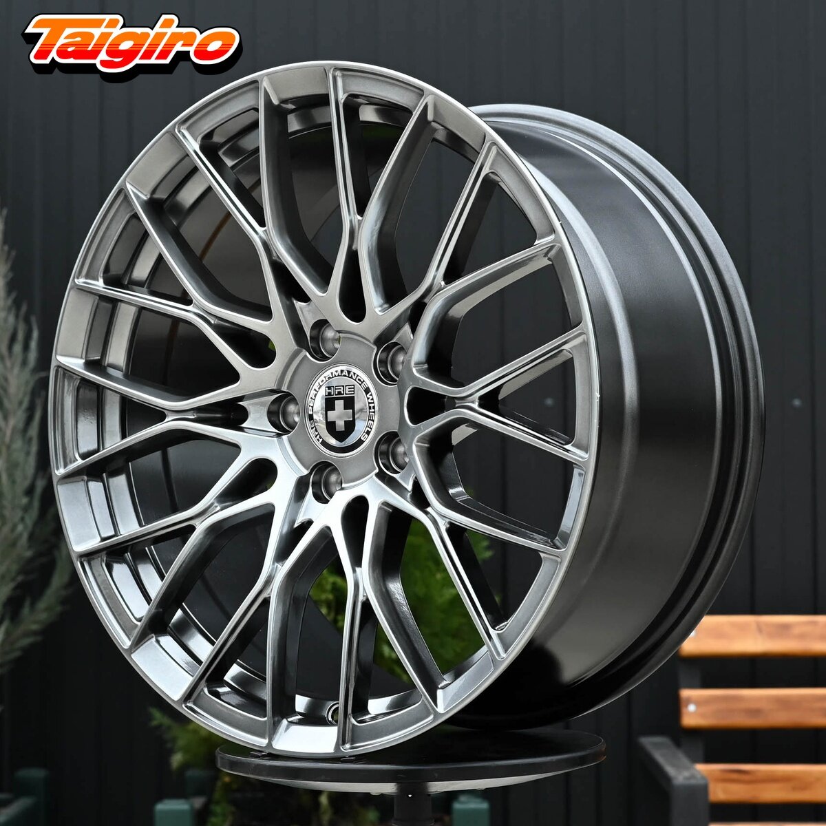 Комплект литых дисков R18 HRE E235 Стиль 8.5J ET38 5*112 Темный хром (GX88)