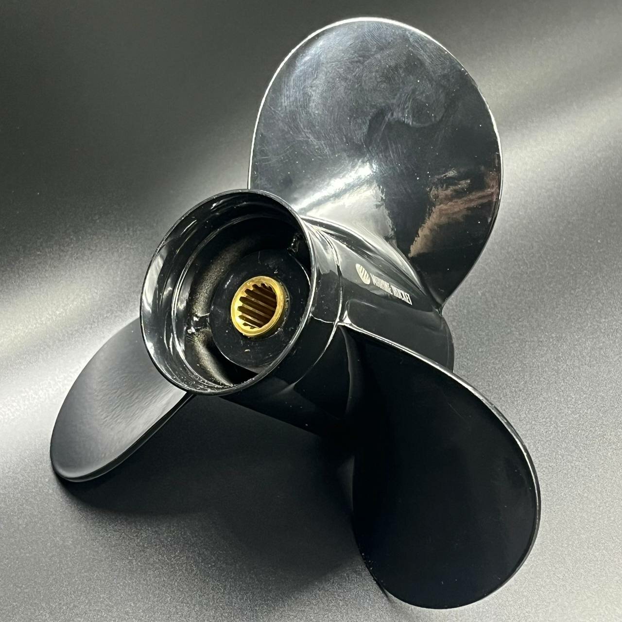Гребной винт Tohatsu 9.9-18 (3x9-1/4x12) (Производитель Marine Rocket)