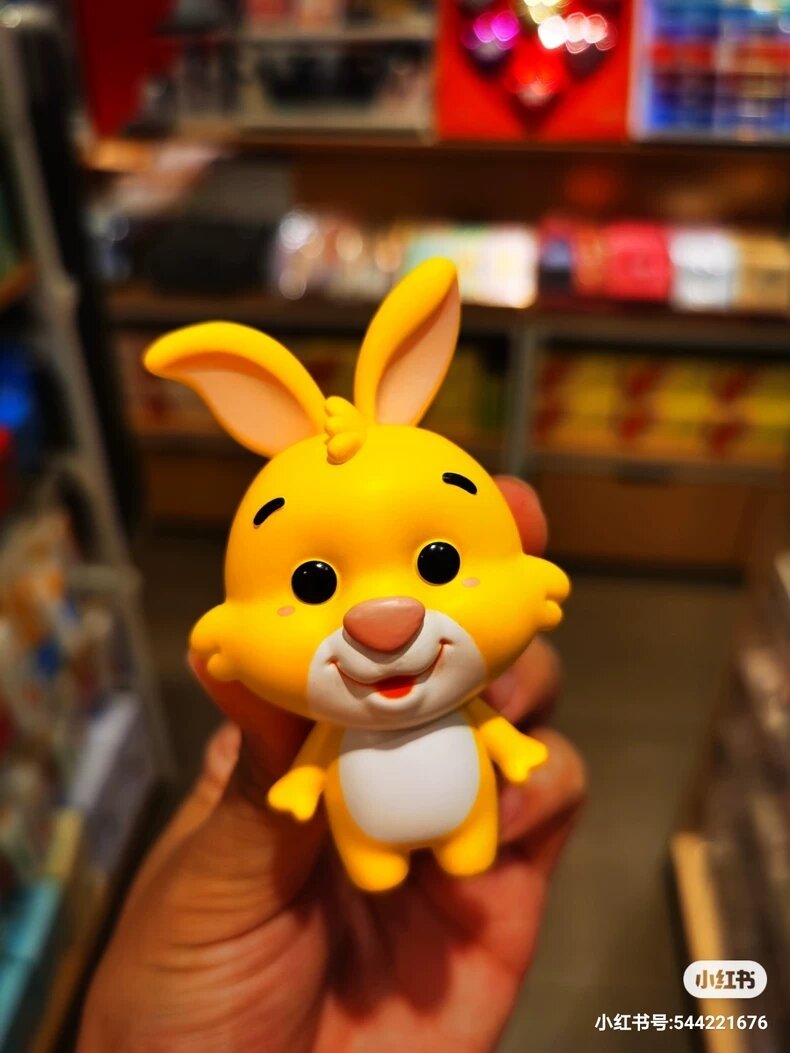 Набор фигурок MINISO Winnie the Pooh Donut Family Blind Box: Ио-Ио и Тигр Кролик (без упаковки)