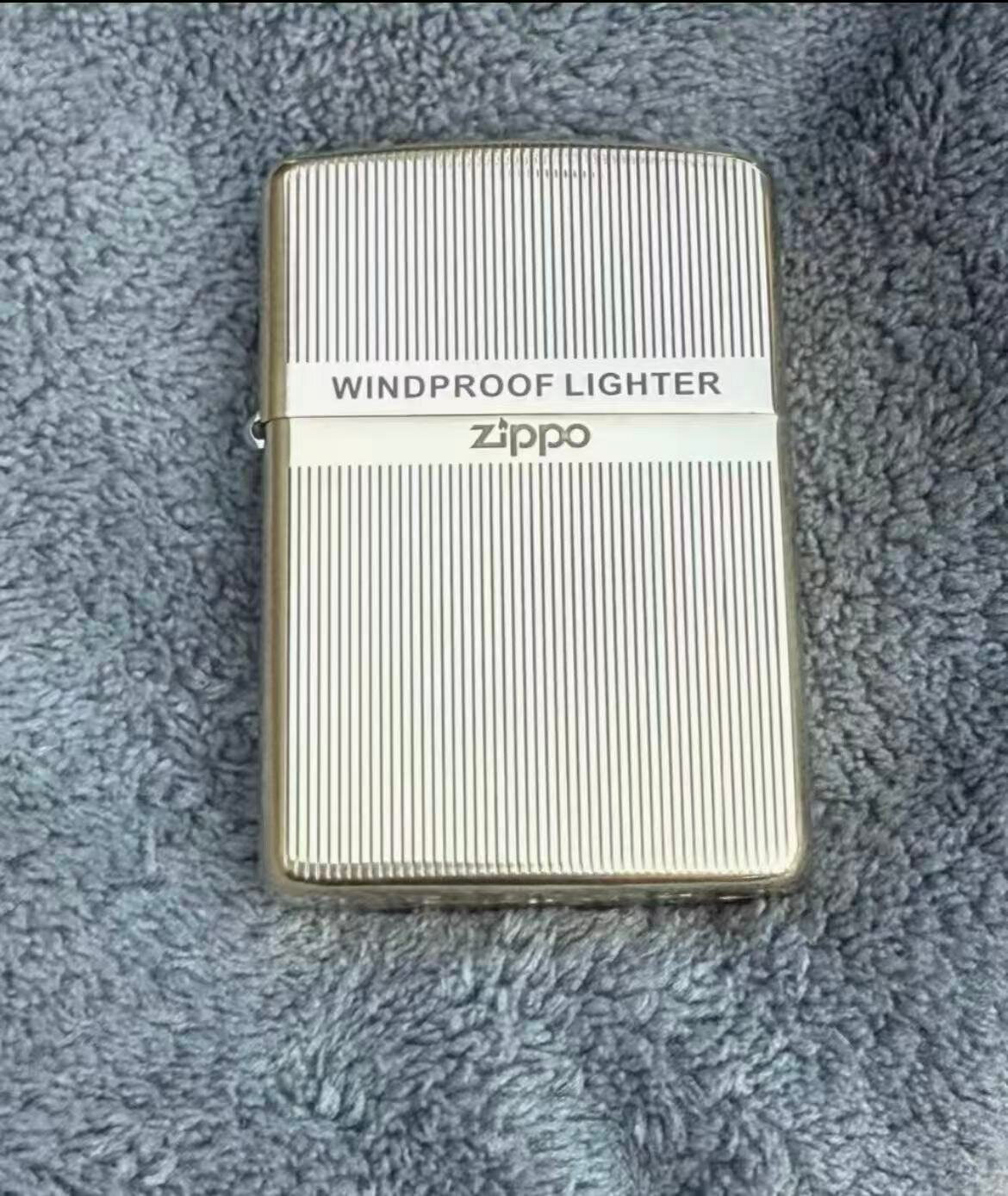 Zippo, в стиле "Windproof", № 5102, пустая(без заправки)