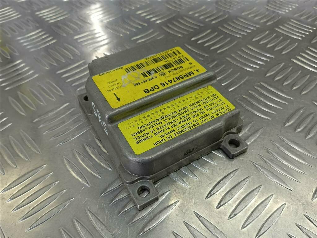 Блок управления SRS (AIR BAG) Б/У для MITSUBISHI COLT Z30 (2002—2012) MR587416