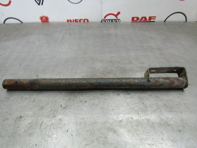 Кронштейн бокового противоподкатного бруса Scania 6-series