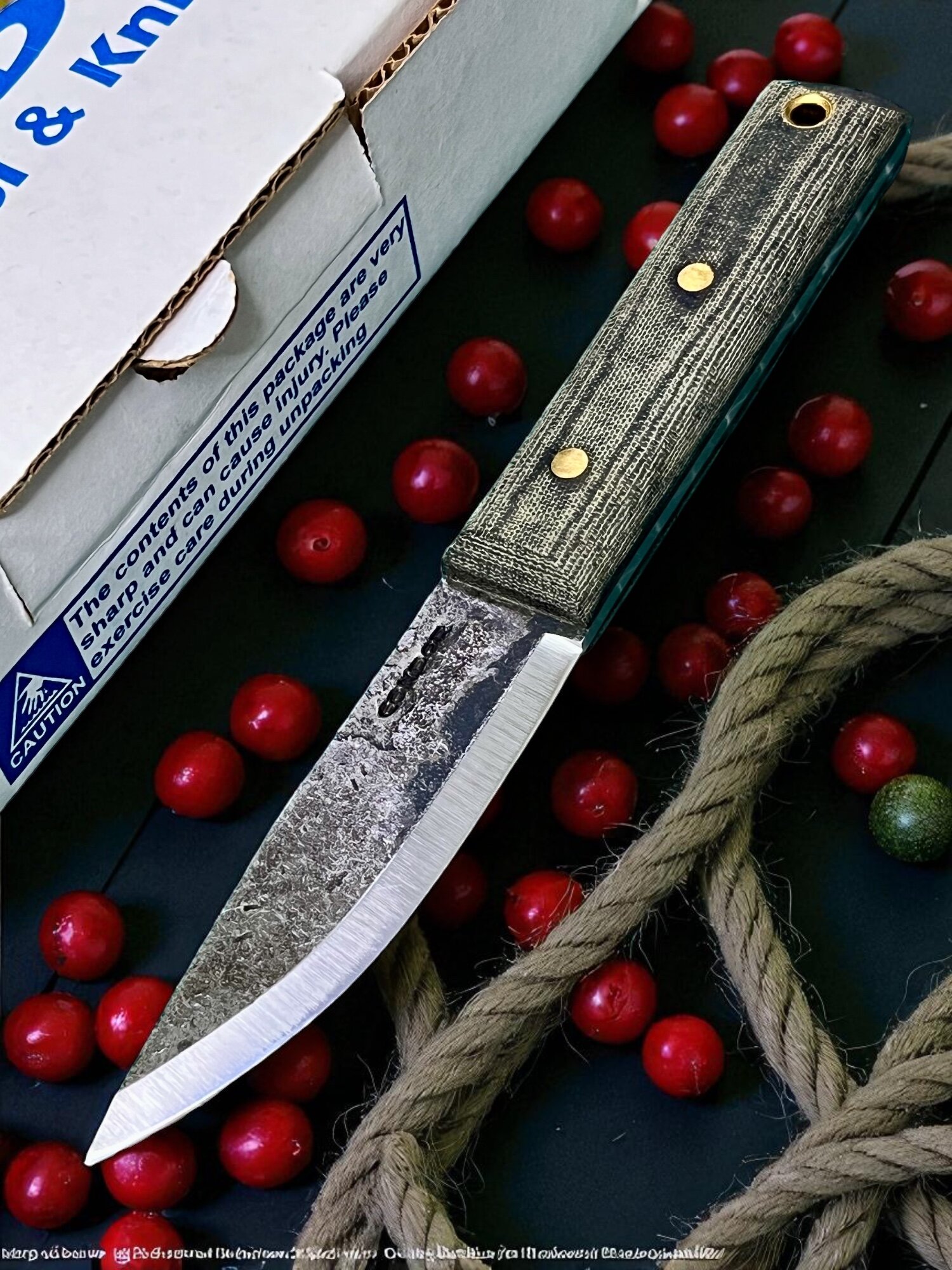 Нож Condor CTK2484HC Woodlaw Survival Knife