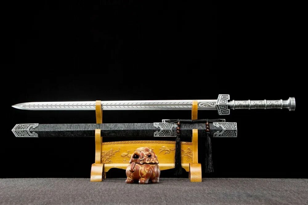 Меч сувенирный, сталь 1060, HRC58, 110см, в комплекте с подставкой