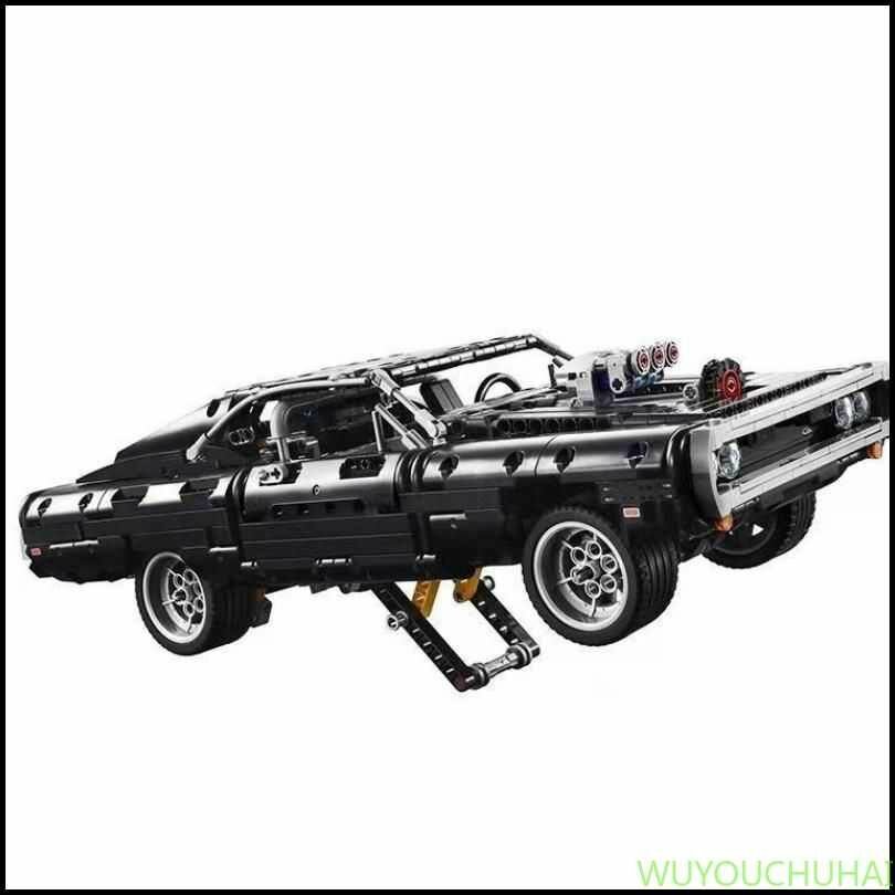 Конструктор техник машина Dodge Charger Доминика Торетто, Совместим с Лего Technic 42111 / Игрушки для взрослых / подарок мужчине