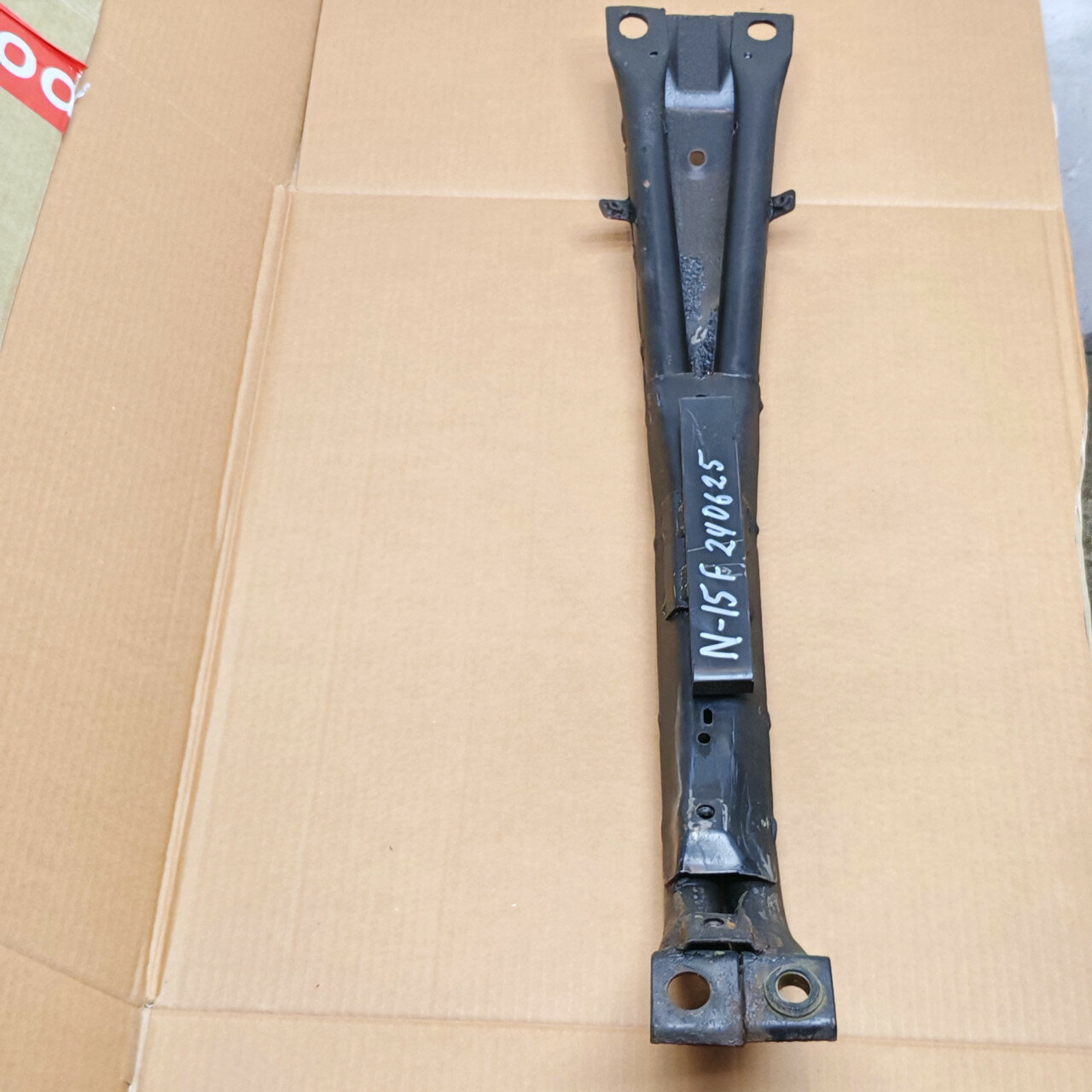 Балка продольная Nissan Almera N15 GA16