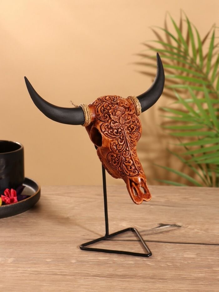 Сувенирная фигурка Sima-land Череп буйвола, на стойке, 18х10х21 см