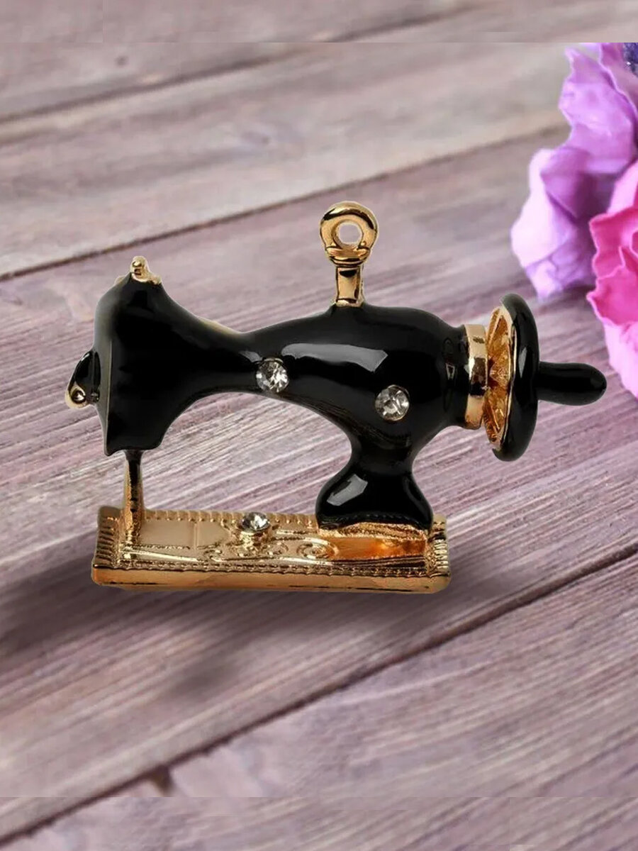 Брошь, эмаль