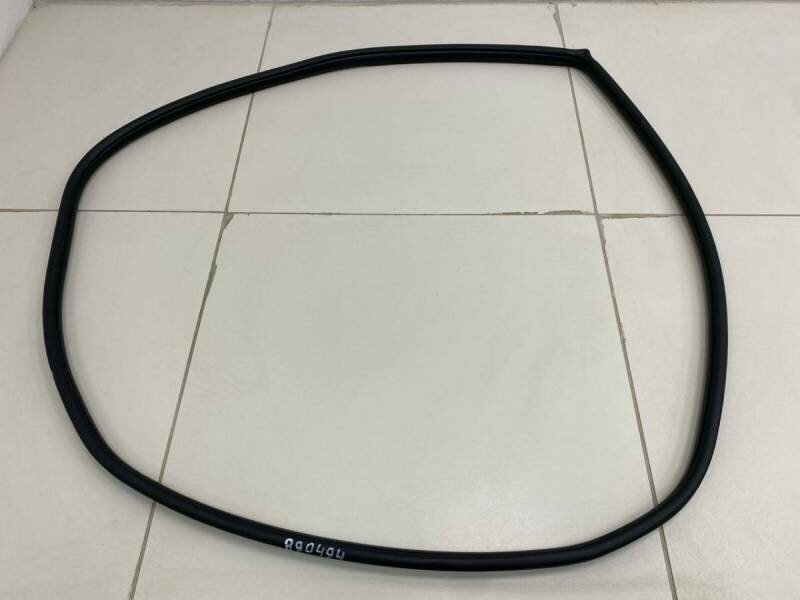 Уплотнитель проема двери задней левой Hyundai Elantra XD 2000-2005 кат.номер: 831102D001