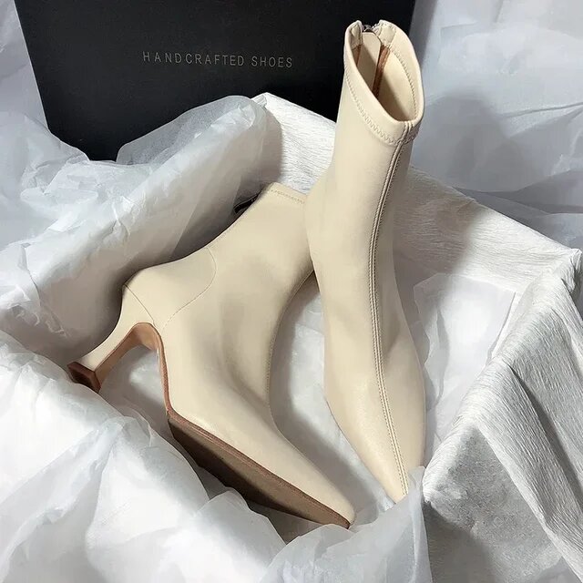 MOOCIE Ботильоны с острым носком для женщин, модные короткие сапоги с молнией сзади, женские сапоги на тонком высоком каблуке 2024 года, осенне-зимние сапоги для девочек