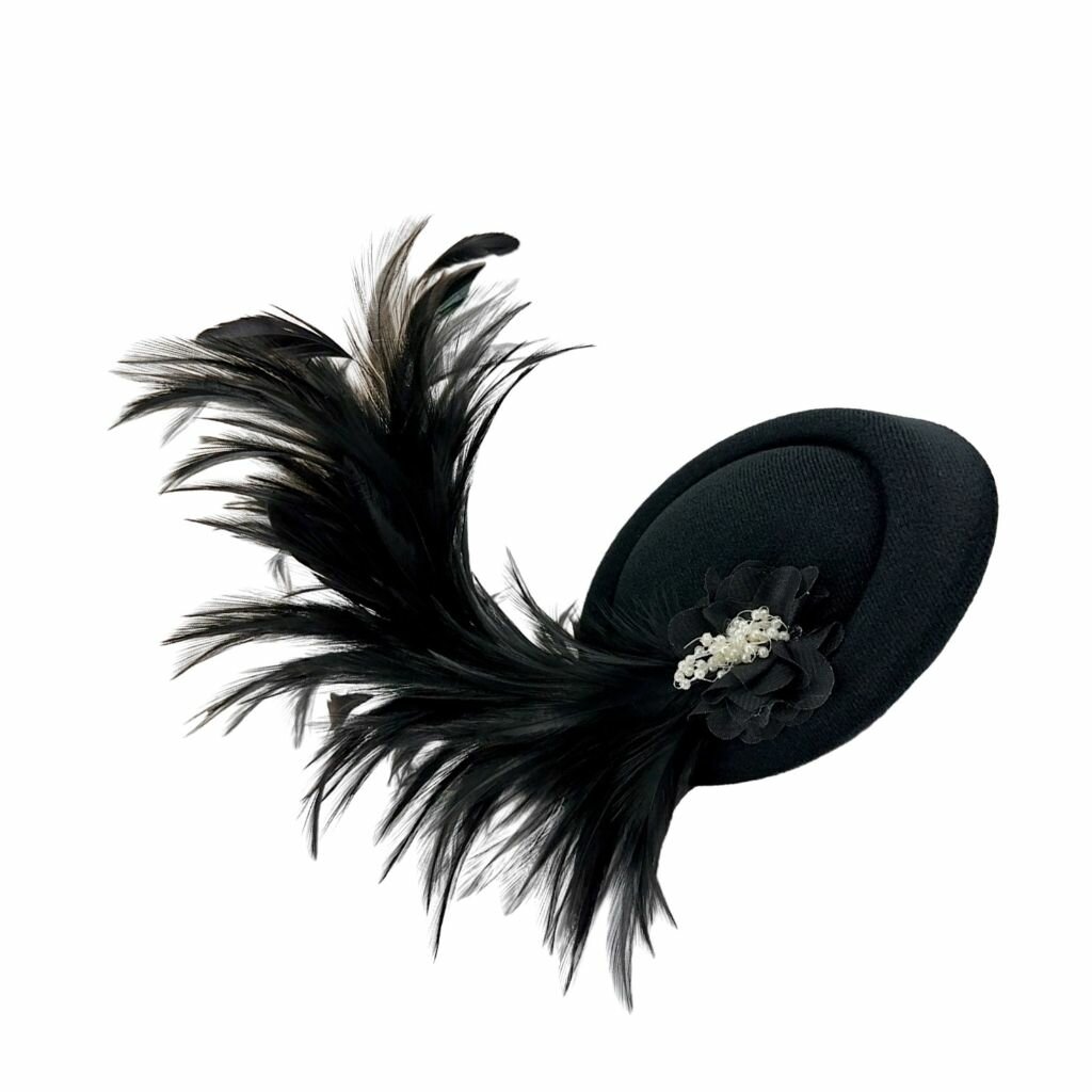 (1 штука) Головной убор-цилиндр с перьями-черный