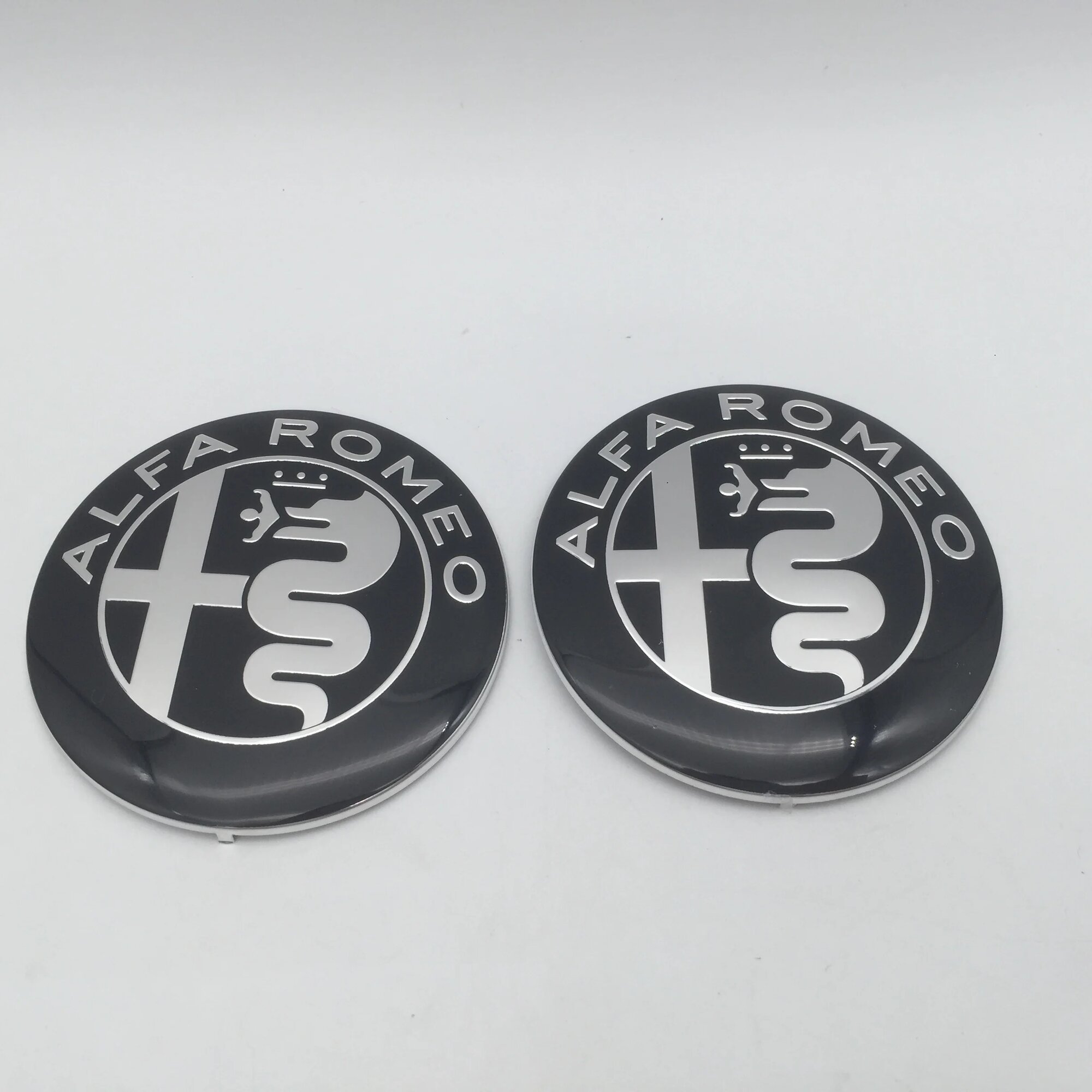 2 шт. для AlfaRomeo 147 156 159 74 мм, эмблема на переднюю капоте автомобиля, 2pcs new black
