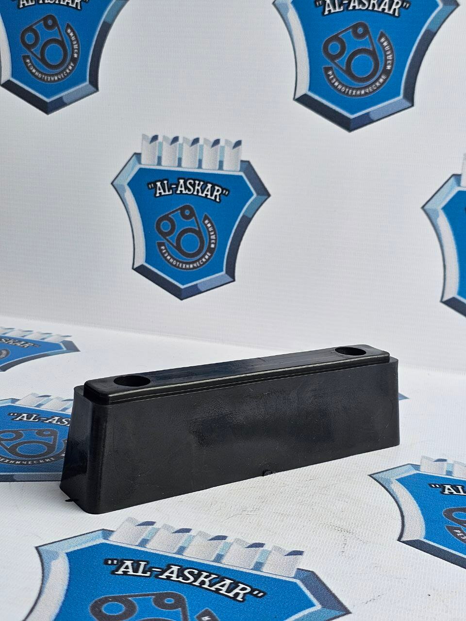 Отбойник заднего фургона средний для автомобилей ГАЗель 3302, 1 шт.