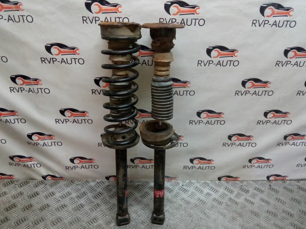 Амортизатор задний VW Passat B3 1988—1993