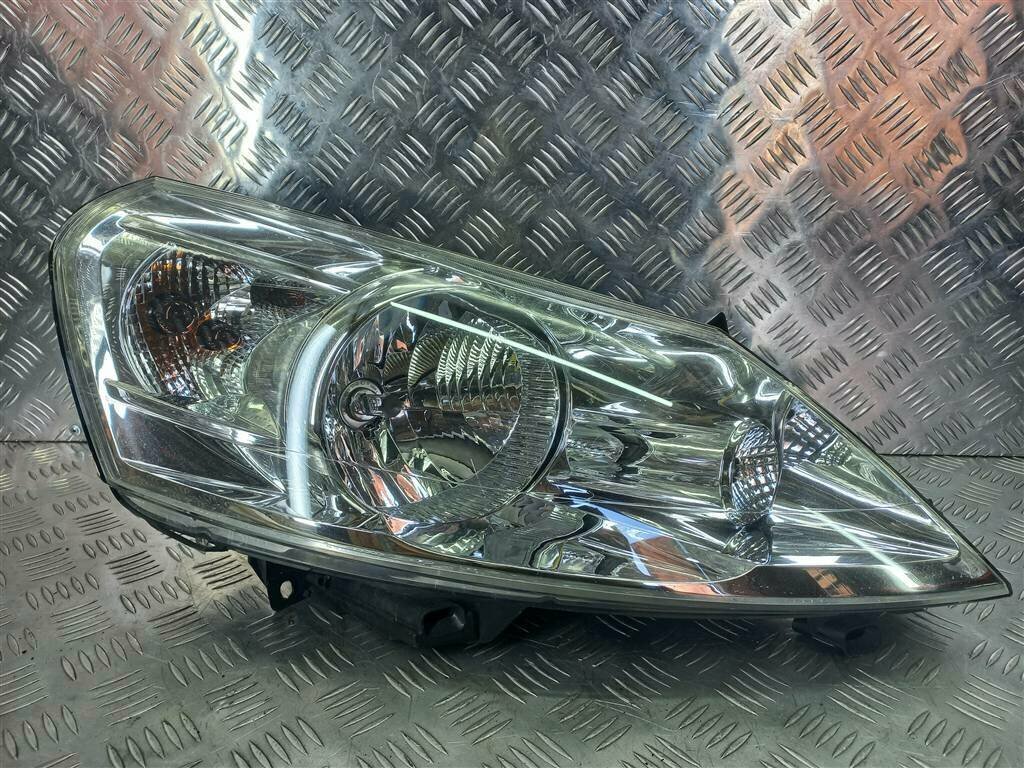 Фара передняя правая Б/У для Citroen Jumpy II (2007—2012) 6206L2