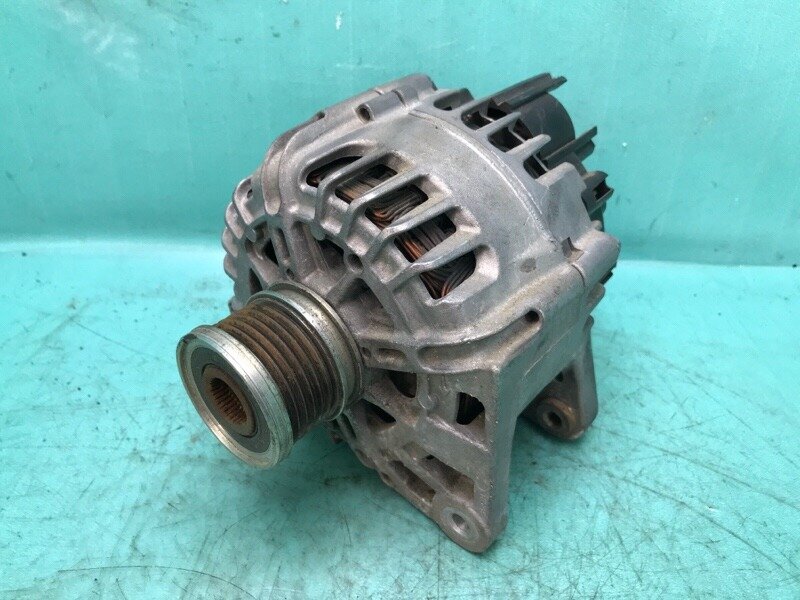 Генератор Nissan Qashqai 2 J11 2.0 MR20DD 231004BB0C