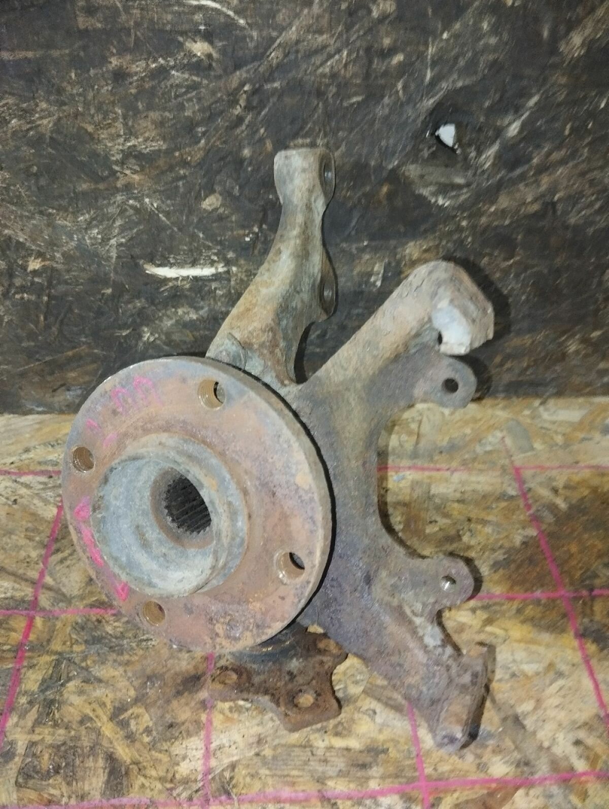 Кулак поворотный со ступицей VW Golf 2 Jetta 2 Б/У с пробегом