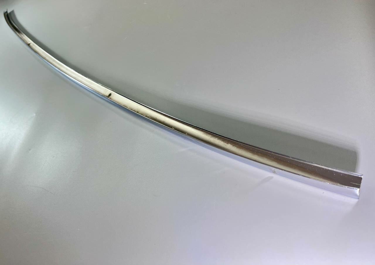 Окантовка окна для а/м ГАЗ-3110 зад верх (арт: 3110-5603070) 16мм