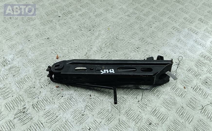 Домкрат Opel Vectra B (1995-2002)