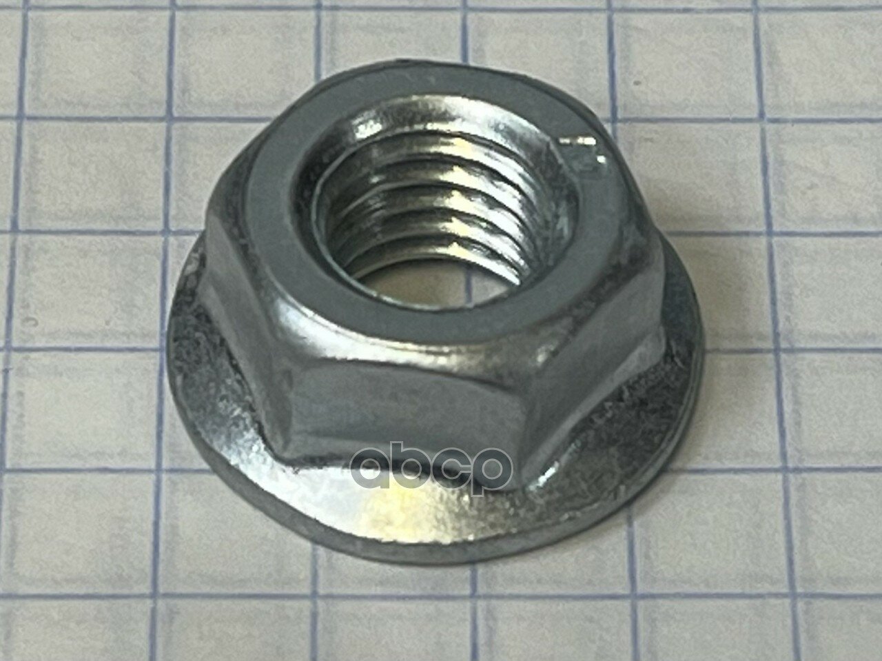 Гайка М8 с буртиком универсальная а/м ВАЗ LADA 21100370168600 LADA арт. 21100370168600