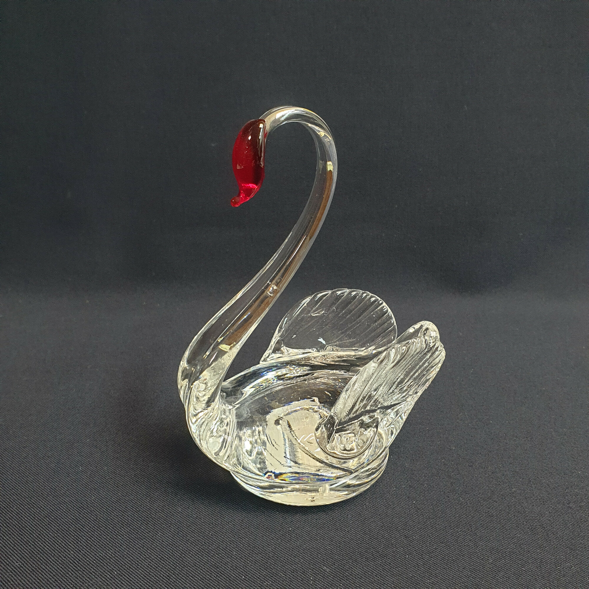 Сувенир стеклянны лебедь 14 см. Винтаж, СССР.
