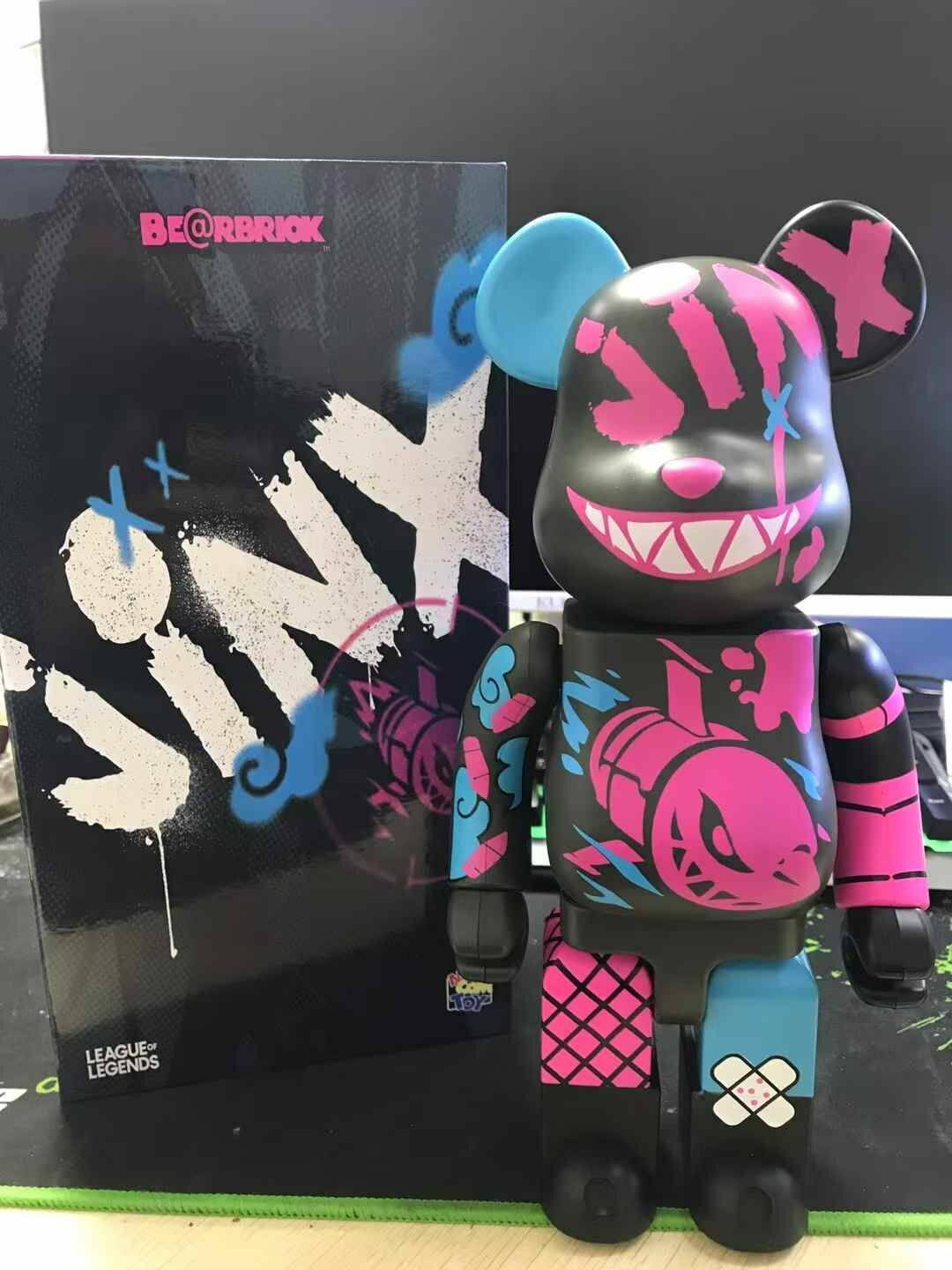 Джинкс (имя)-Bearbrick400% Игрушечная Статуя Медведя